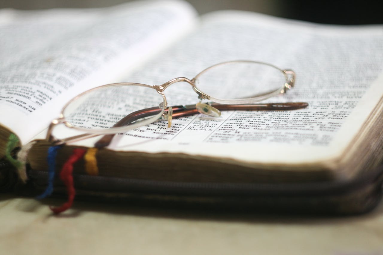 The Differences Between Church and Ministry Explained | One39